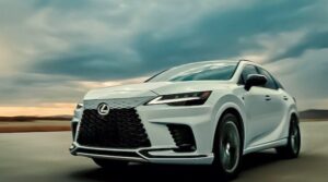 レクサスRXとNXの違いを比較！買うならどっち？二つのSUVの特徴と選択｜LuxuryCars